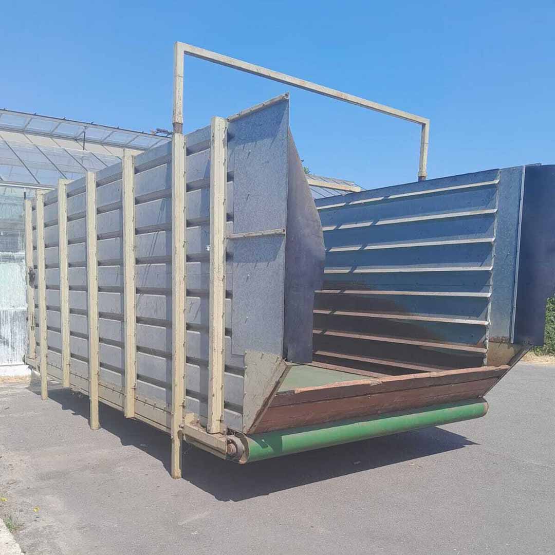 Potting soil bunker complete with cross conveyor and control – Heto ...